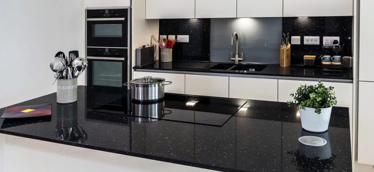 Đá Kim Sa Đen Mặt Bếp - Đặc Điểm + Giá Bán