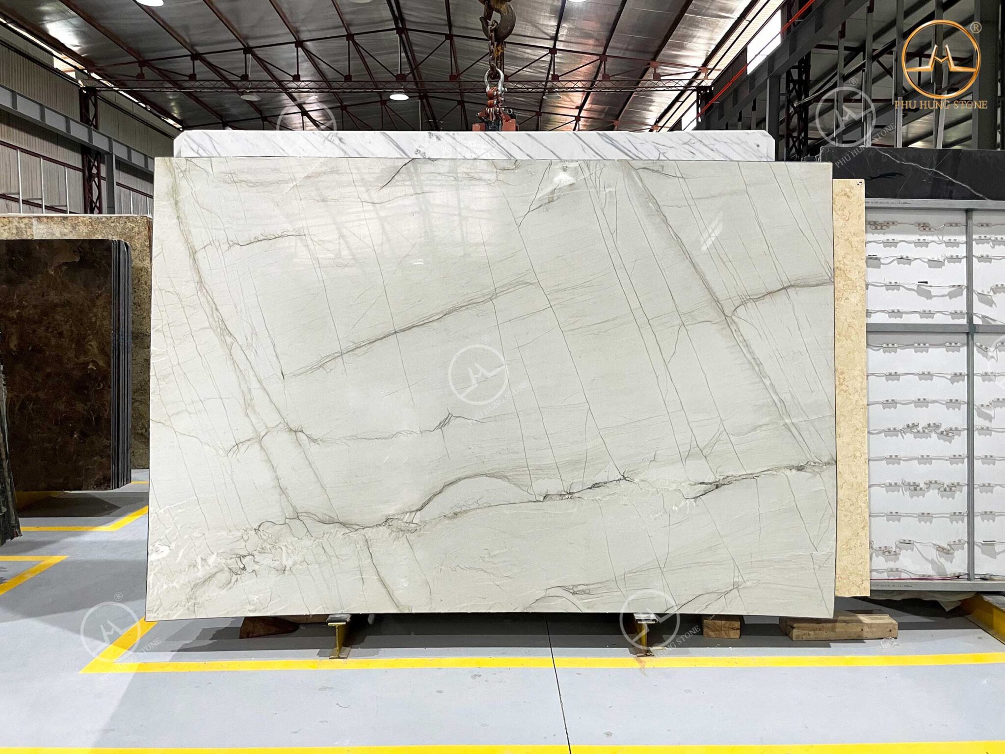 Đá Quartz (đá Thạch Anh): Ưu điểm, ứng dụng và lưu ý