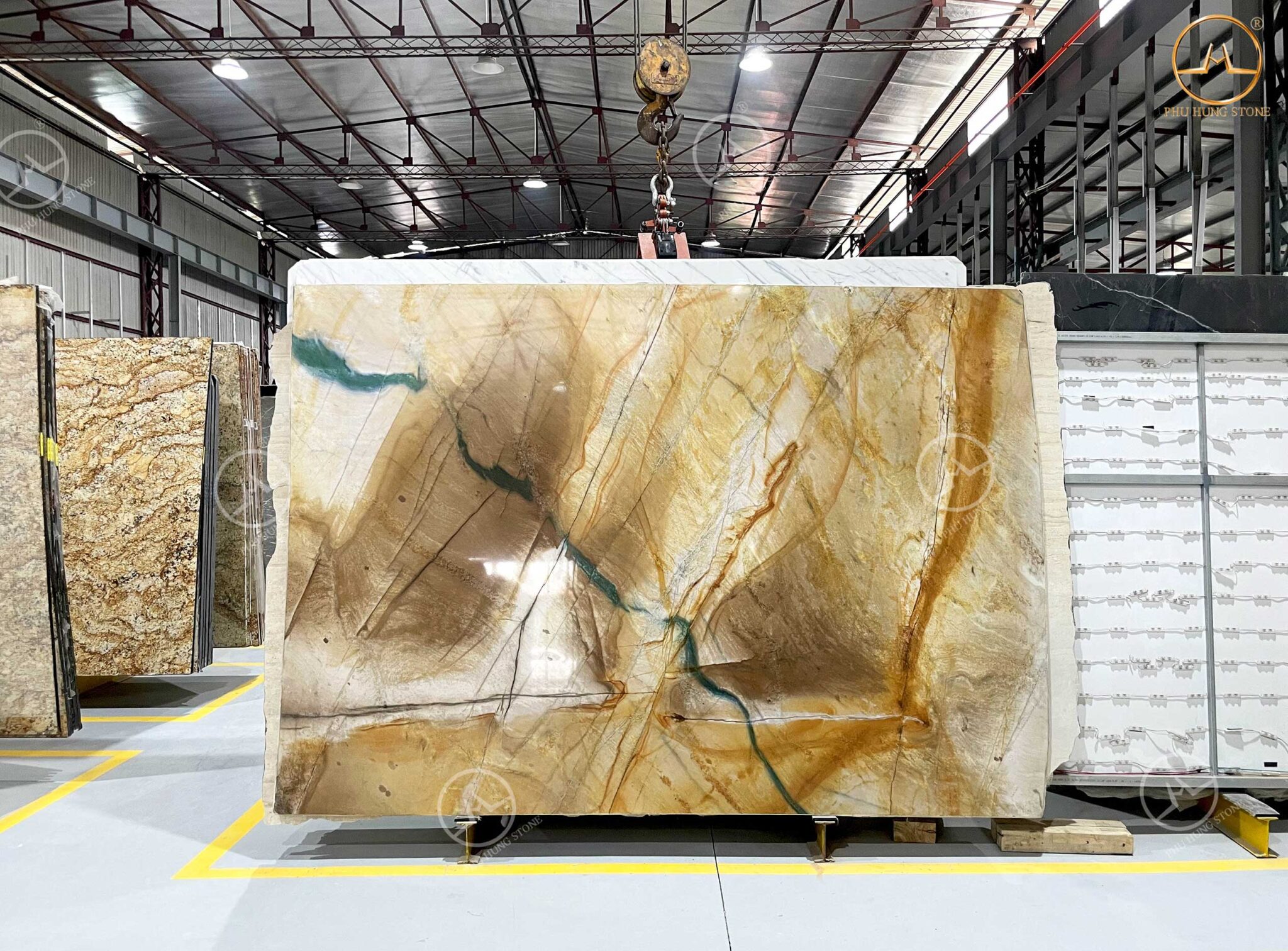 Đá Quartz (đá Thạch Anh): Ưu điểm, ứng dụng và lưu ý